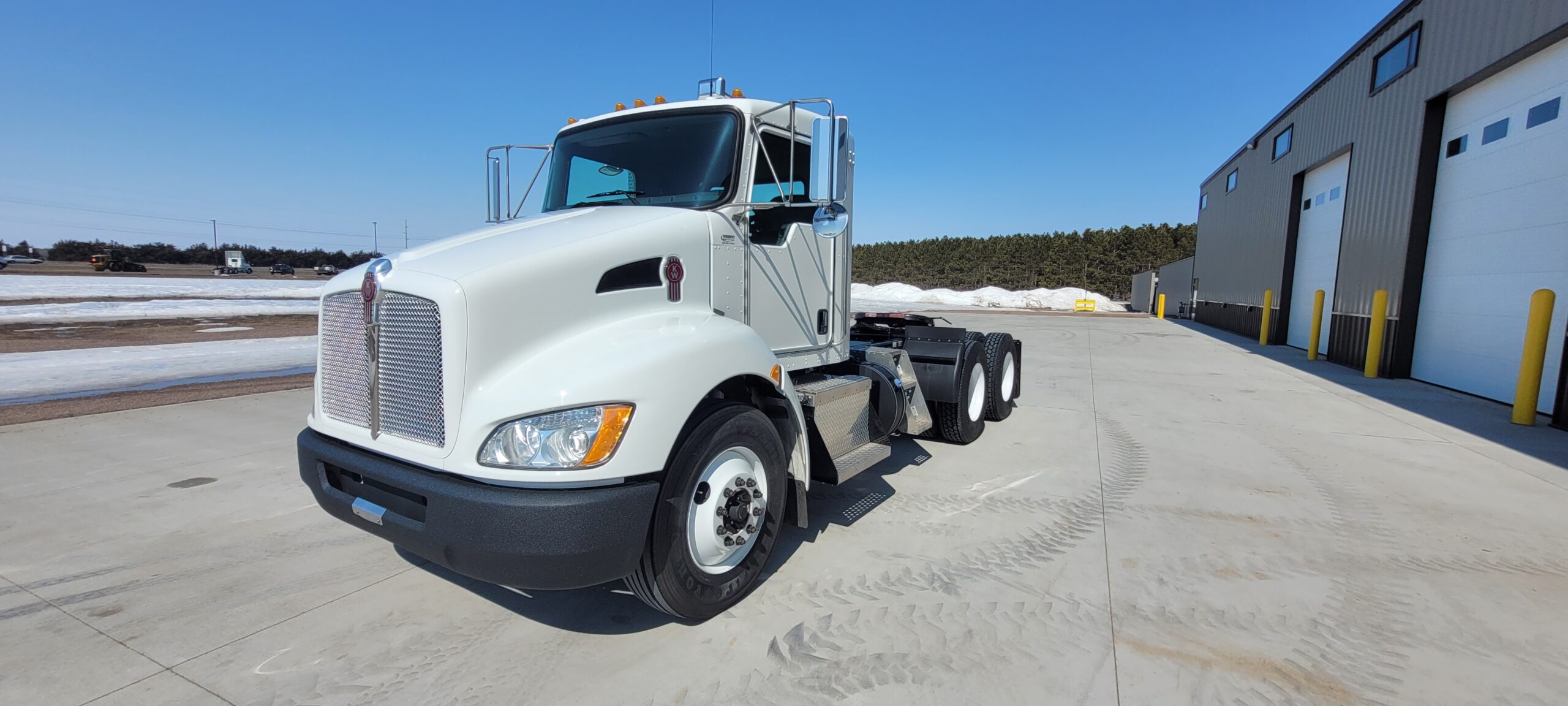 2020 KENWORTH T-370 - Friedrich’s Auto & Truck