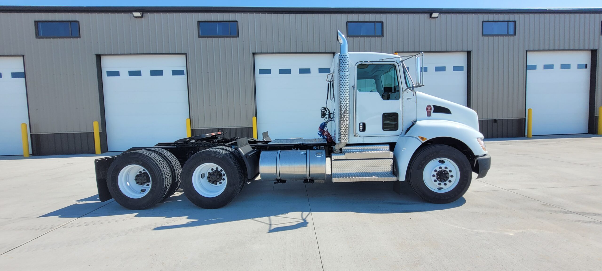 2020 KENWORTH T-370 - Friedrich’s Auto & Truck