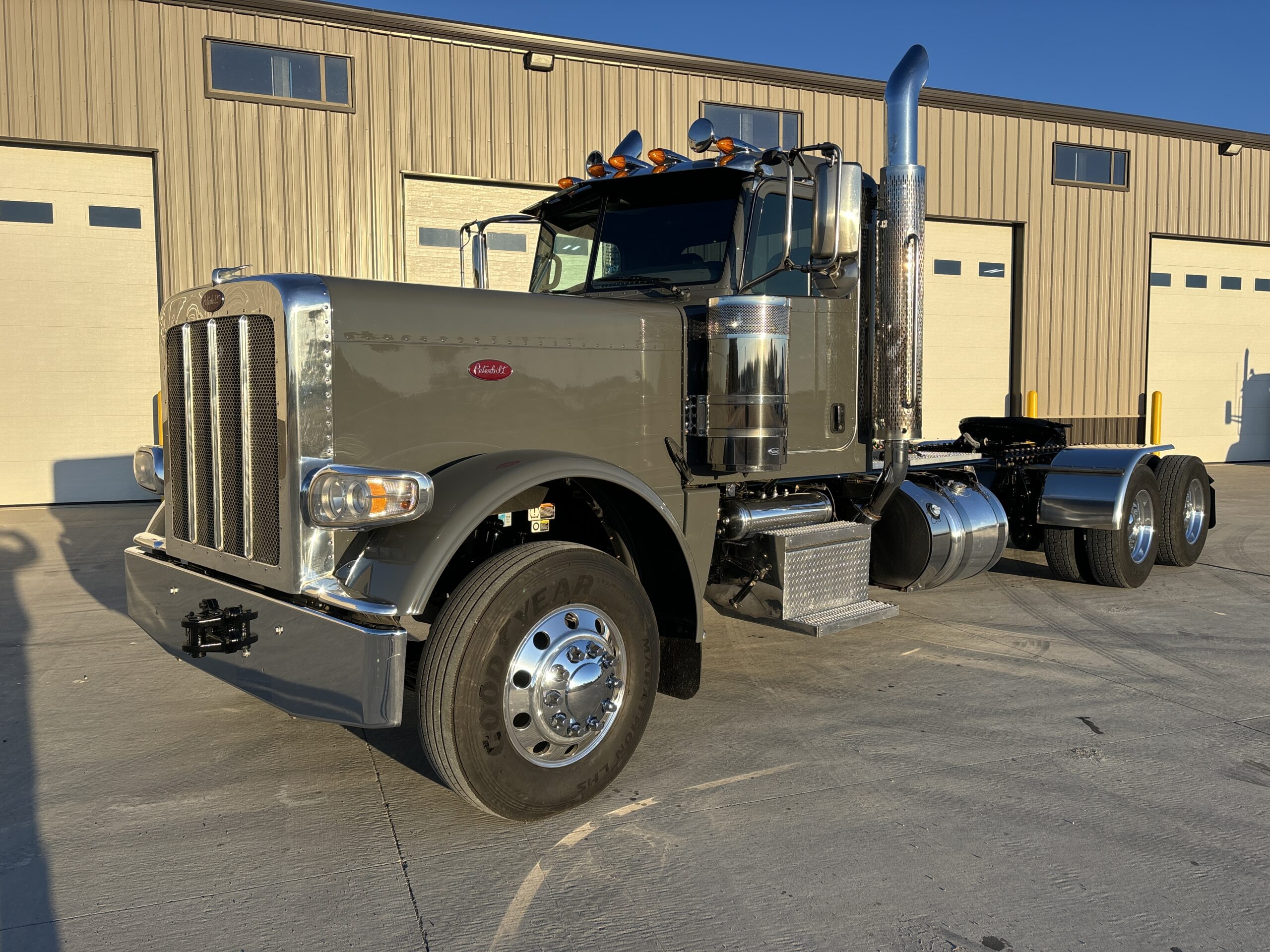 2017 PETERBILT 389 LONG HOOD - Friedrich’s Auto & Truck