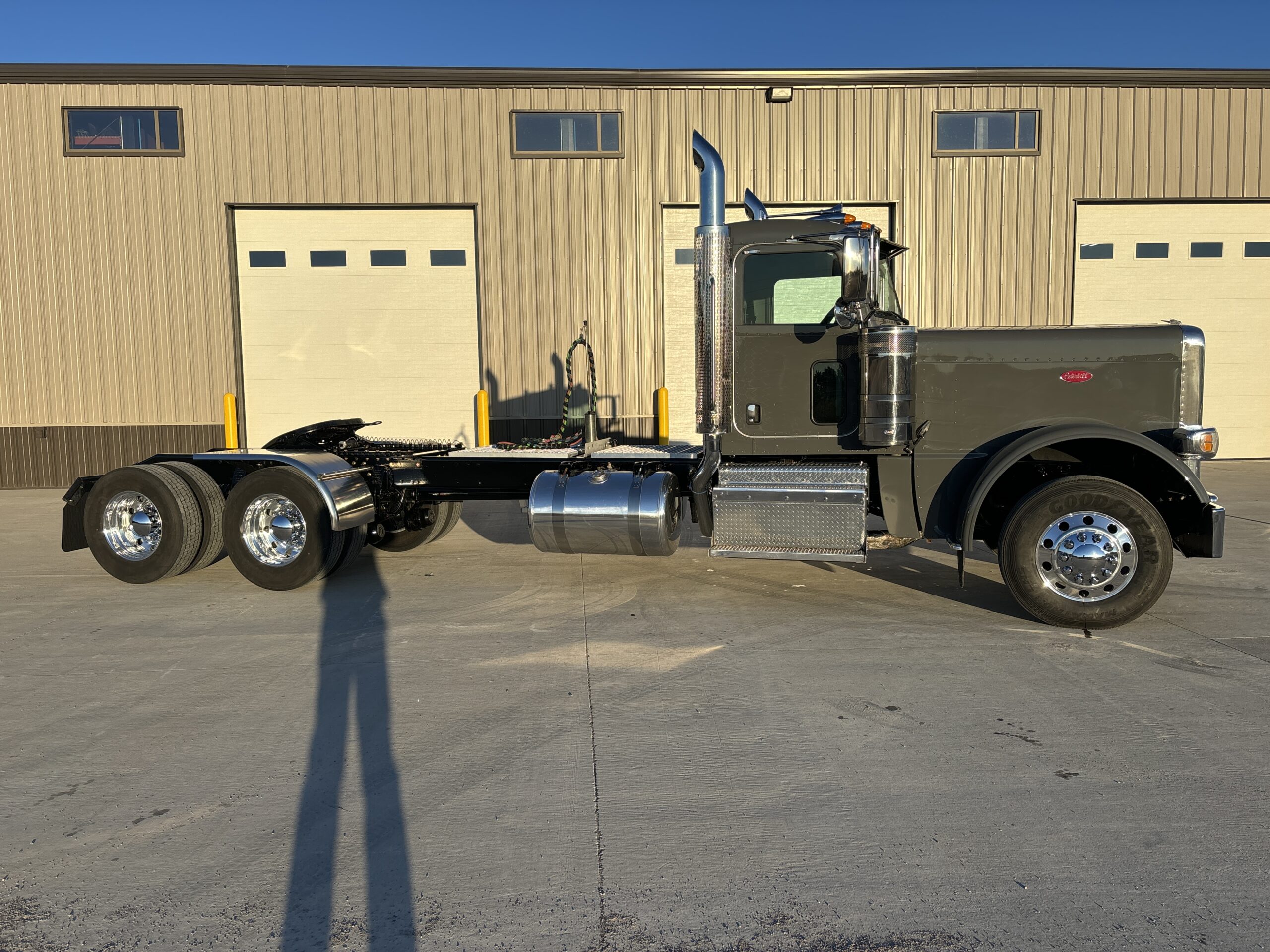 2017 PETERBILT 389 LONG HOOD - Friedrich’s Auto & Truck